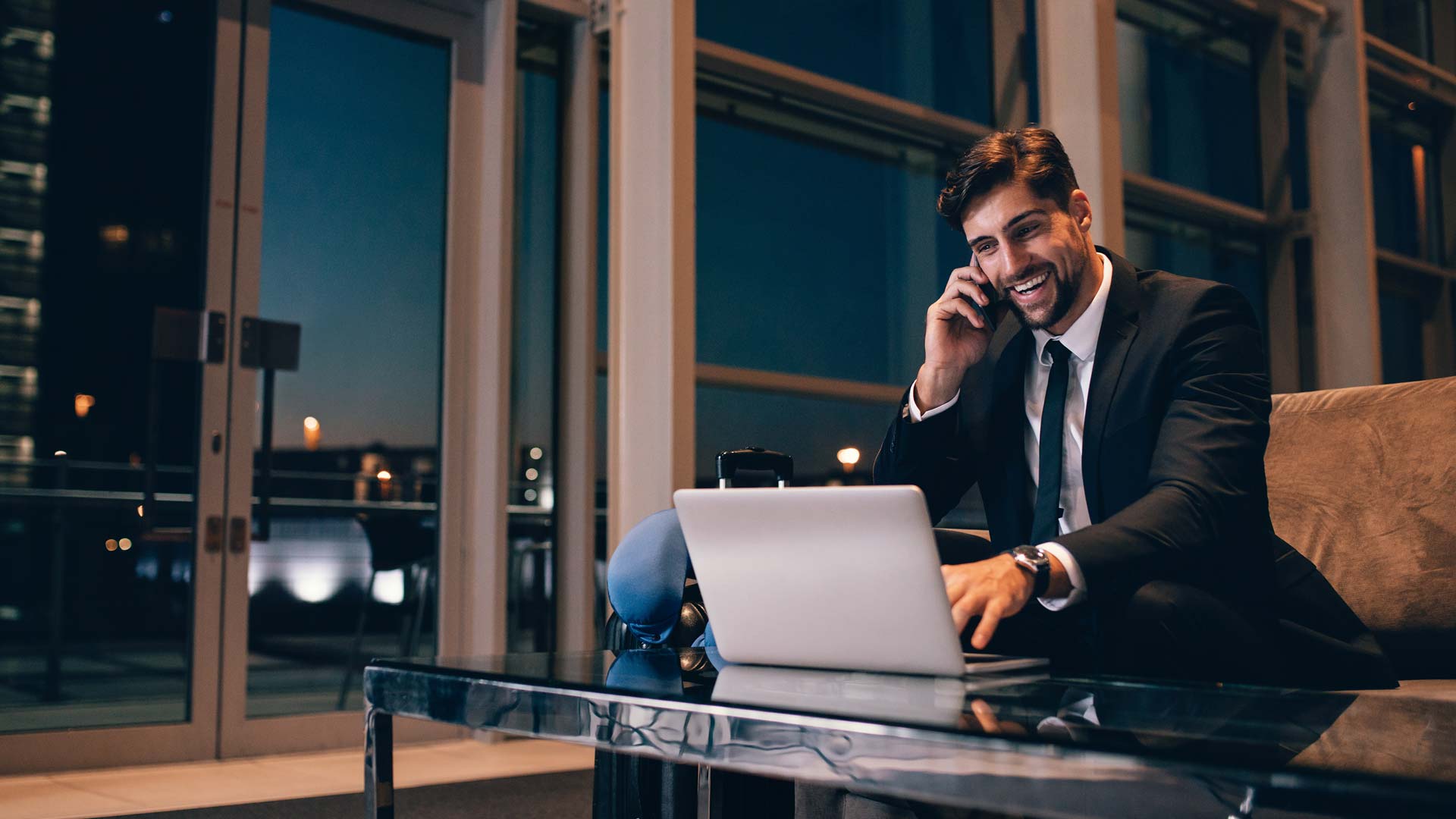 Visa Infinite Debit Card | Emirates NBD