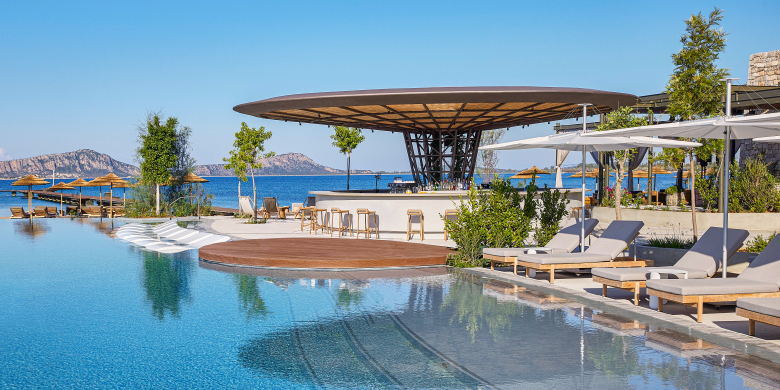 اجعل كل رحلة أكثر تميّزًا مع بطاقة Marriott Bonvoy الائتمانية من بنك ...