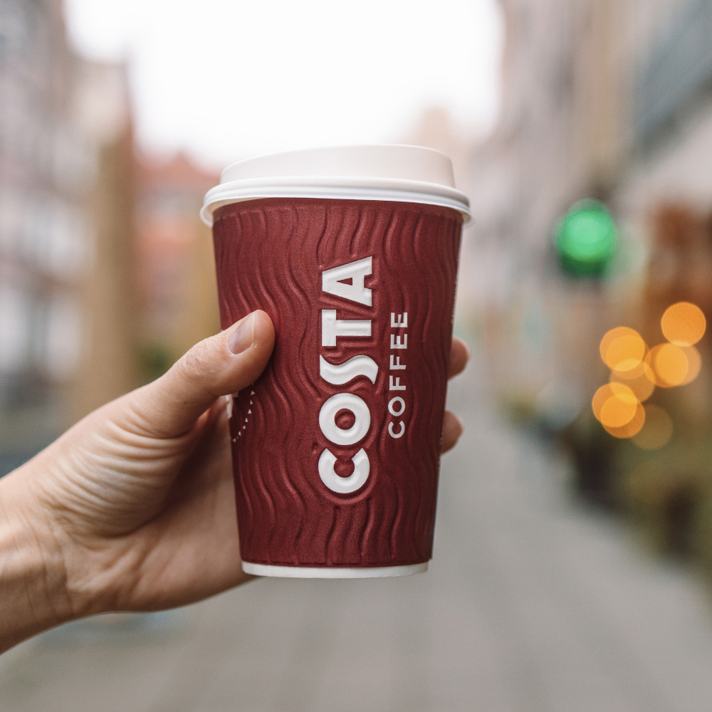 Enjoy Travel and Dining Rewards with Emirates NBD Mastercard